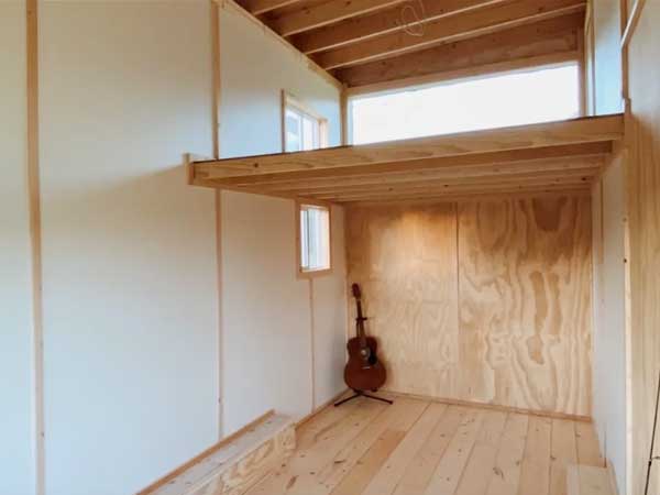 Nebraska Tiny House Builders - The Tiny Life
